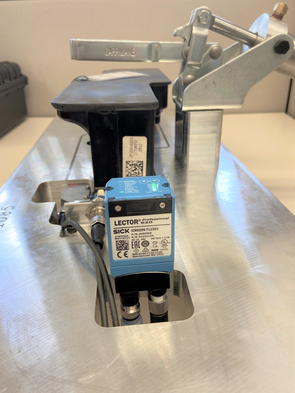 Automated Quality Control for Plastic Molded Parts - A-Tech Inc. Automated Quality Control for Plastic Molded Parts - A-Tech Inc.